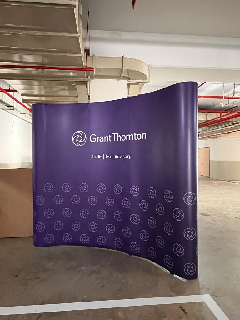 Pop Up Display: The Power of Portable Displays – Lightning Prints
